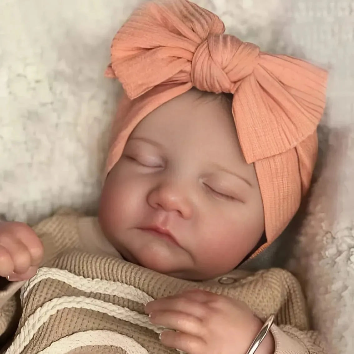 Bebé Reborn LUZ – Reino Encantado